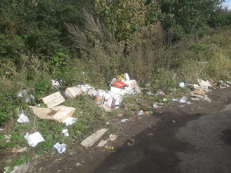 Delivery driver hit with fly-tipping fine after letters found in lay-by ...